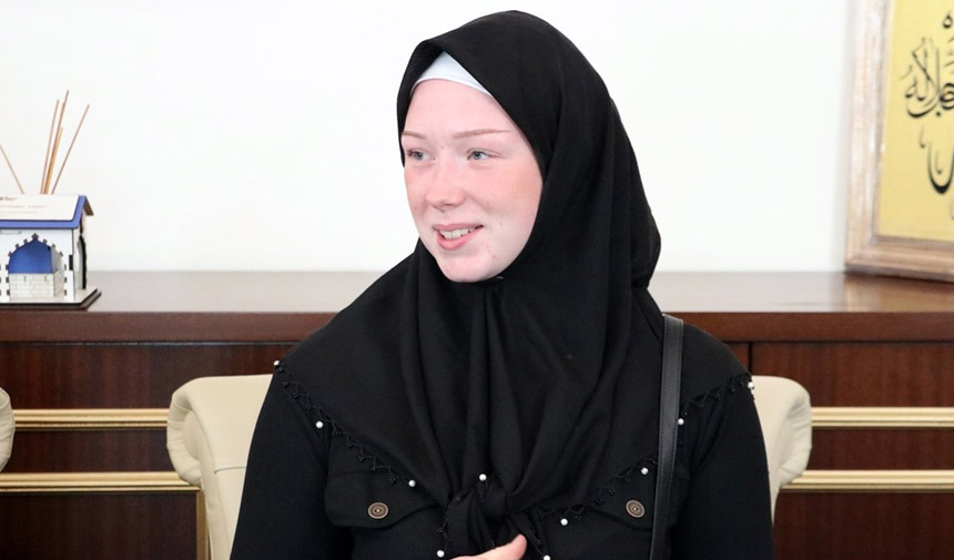 Almanya'dan Gaziantep'e geldi! Gözyaşlarıyla Müslüman oldu ...