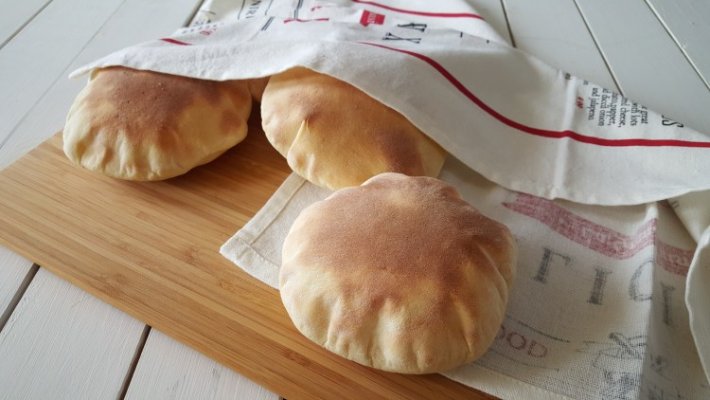 Pita ekmeği ( Gobit ) tarifi, balon gibi kabaran gobit ekmeği nasıl ...